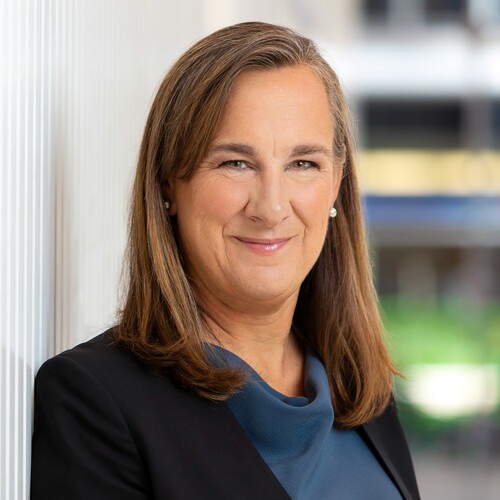 Janet Foutty - Compete